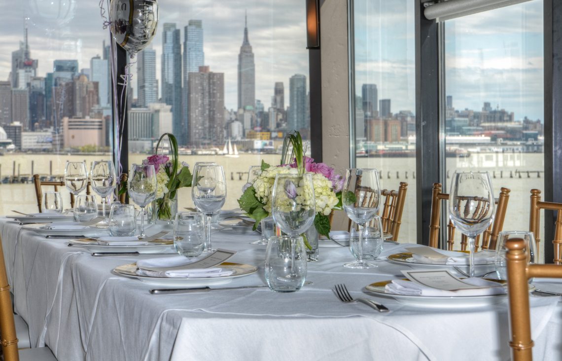 A Thanksgiving Event hosted by Molos Restaurant | VUE magazine